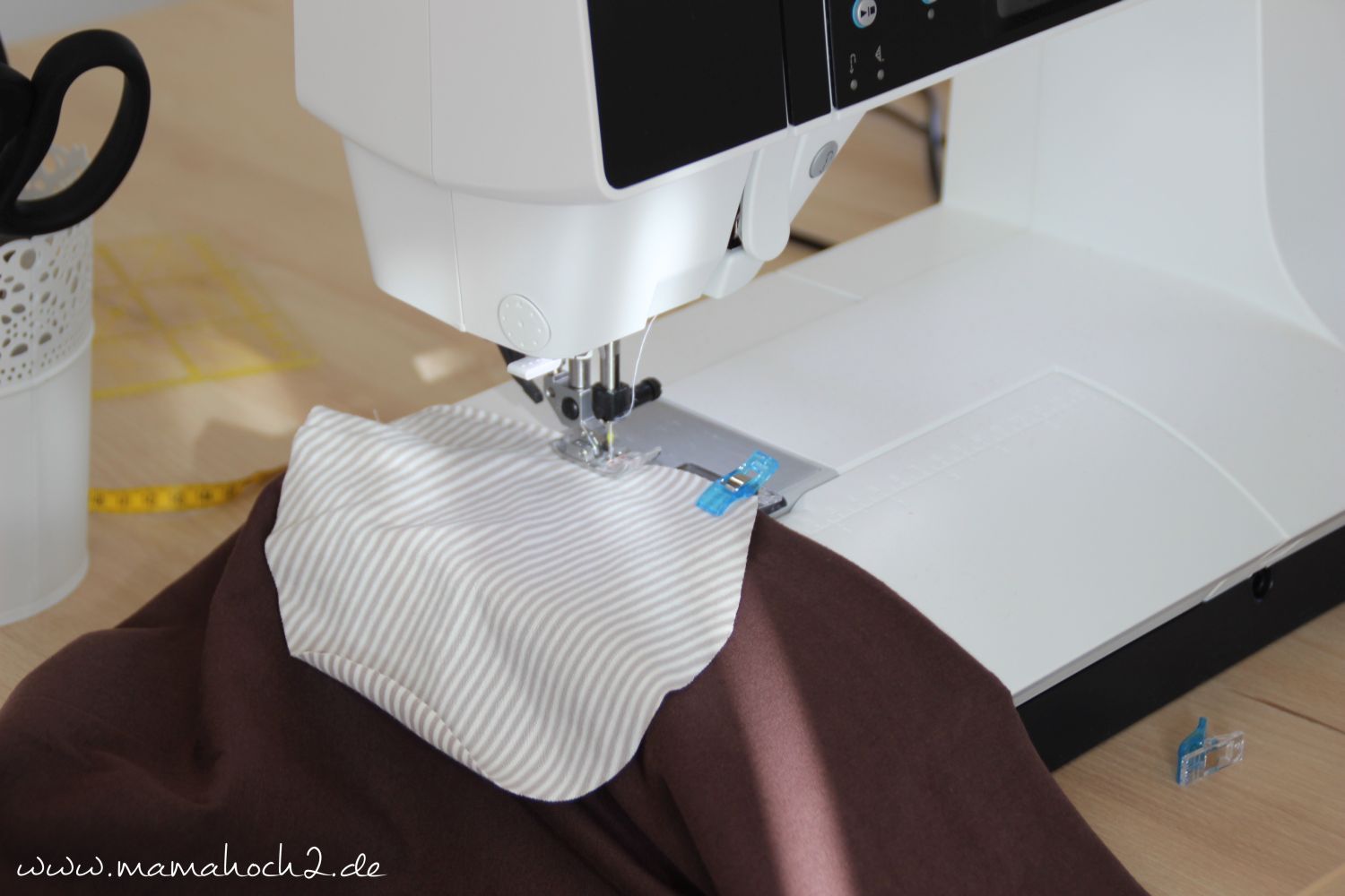 Unser Alleskönner: Nähmaschine Pfaff performance 5.0 ⋆ Mamahoch2