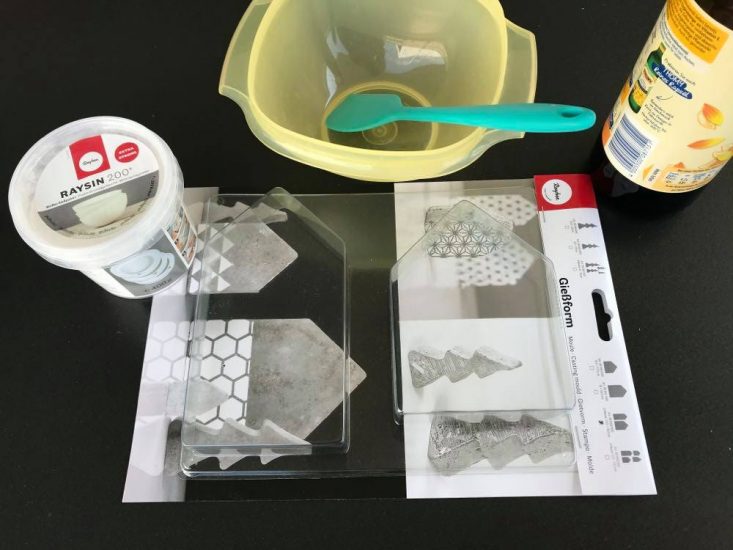 Basteln mit Raysin. Anleitung für Deko Häuschen und nette Geschenkidee